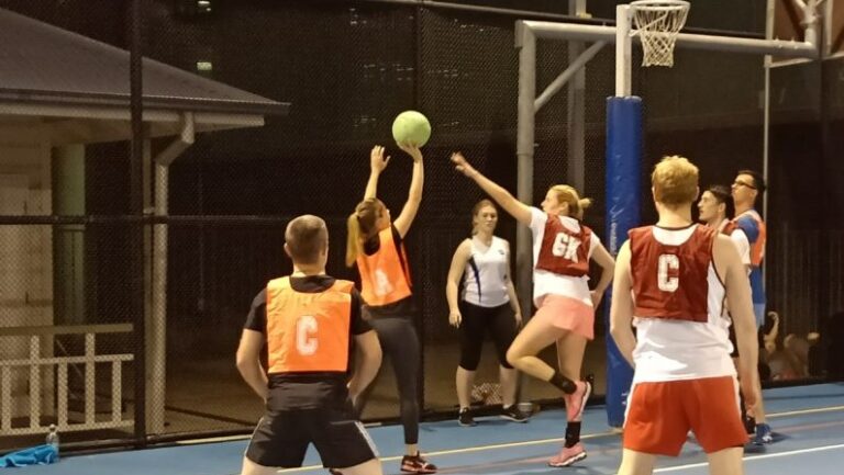 Social Sport Brisbane | Social Soccer, Netball | Scoreline Sports